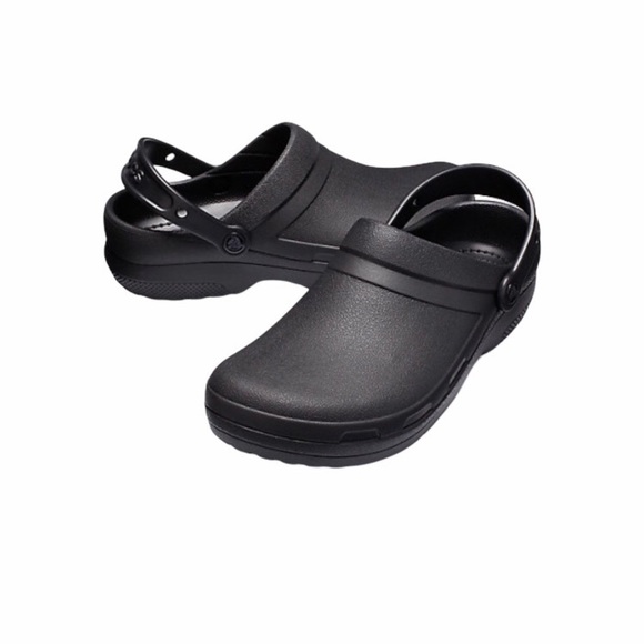 CROCS | Shoes | Crocs Unisex Specialist Enclosed Unisex Clogs | Poshmark